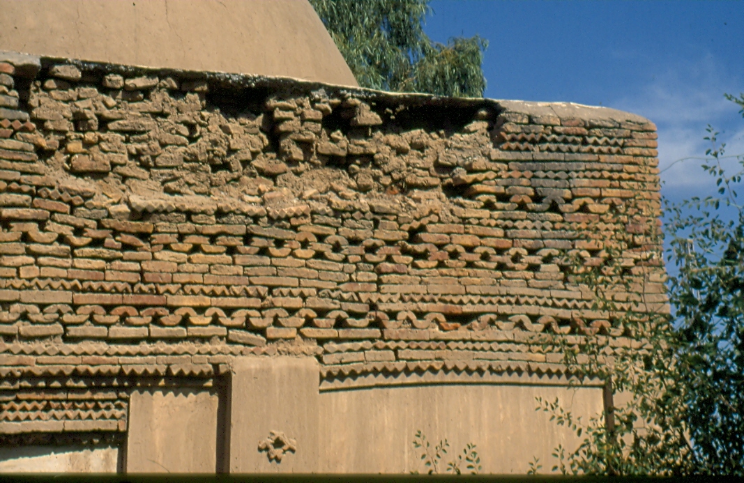 Tomb of Muhammad Bin Haroon – Naqoosh-e-Javidan