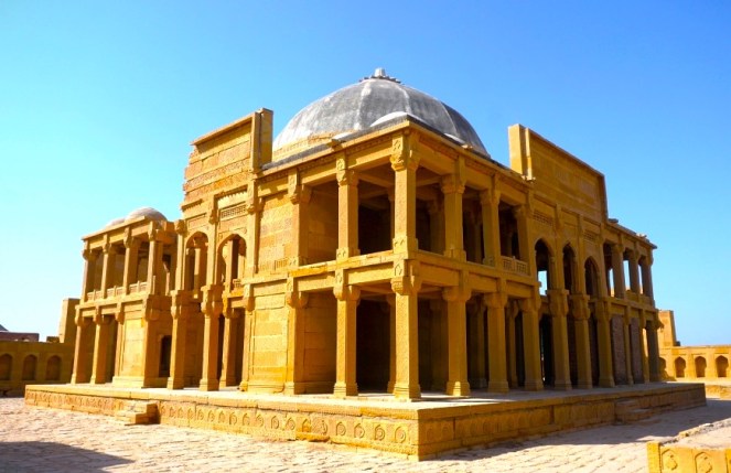 Tomb of Isa Khan Tarkhan – Naqoosh-e-Javidan