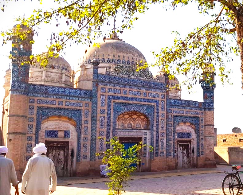 Tomb and Mosque of Hazrat Bagga Sher – Naqoosh-e-Javidan