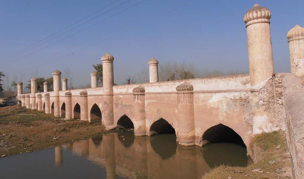 Choa Gujjar Bridge – Naqoosh-e-Javidan