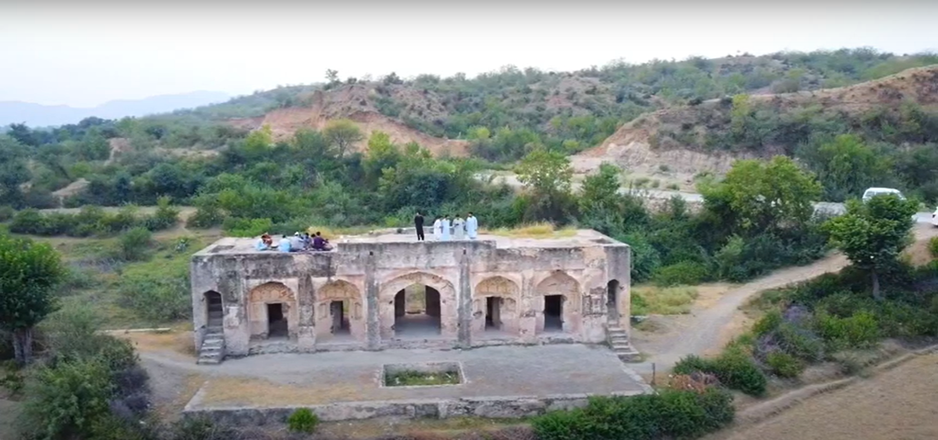 Rang Mahal Walai – Naqoosh-e-Javidan